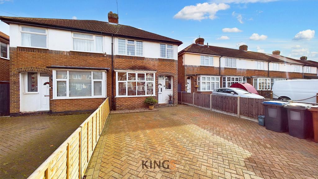 Heathcote Avenue, Hatfield, AL10 3 bed semi-detached house to rent - £ ...