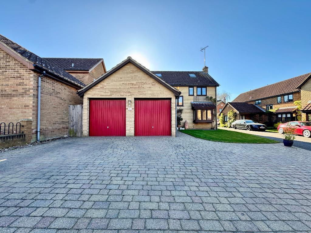 Pilgrims Close, Flitwick... 5 bed detached house for sale - £700,000