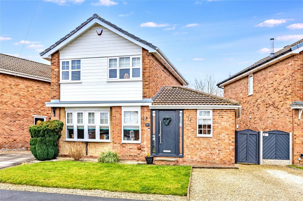 Stone Brig Lane, Rothwell, Leeds... 3 bed detached house for sale - £ ...