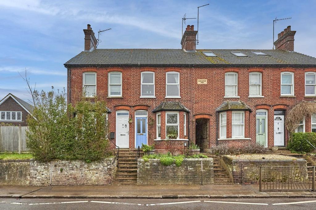 Lower Luton Road, Hertfordshire AL5 2 bed terraced house - £550,000