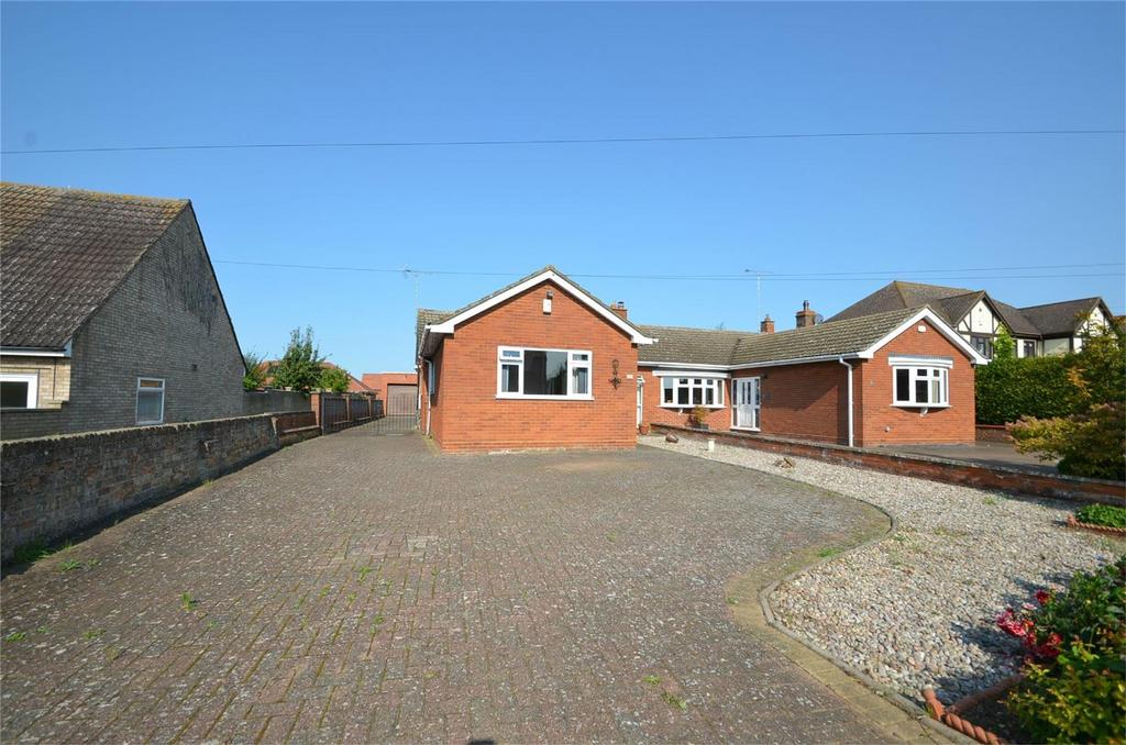 High Street, Meppershall, SHEFFORD 2 bed semi-detached bungalow for ...