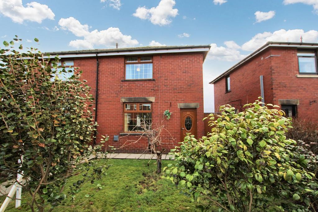 Elm Grove, Rochdale OL12 3 bed semi-detached house - £185,000