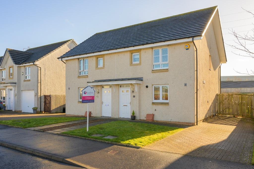 Lang Drive, Bathgate, West Lothian, EH48 3 bed semi-detached house for ...
