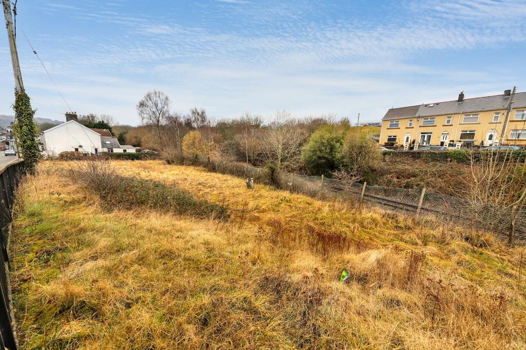 Trelewis, Treharris CF46 Land - £39,995