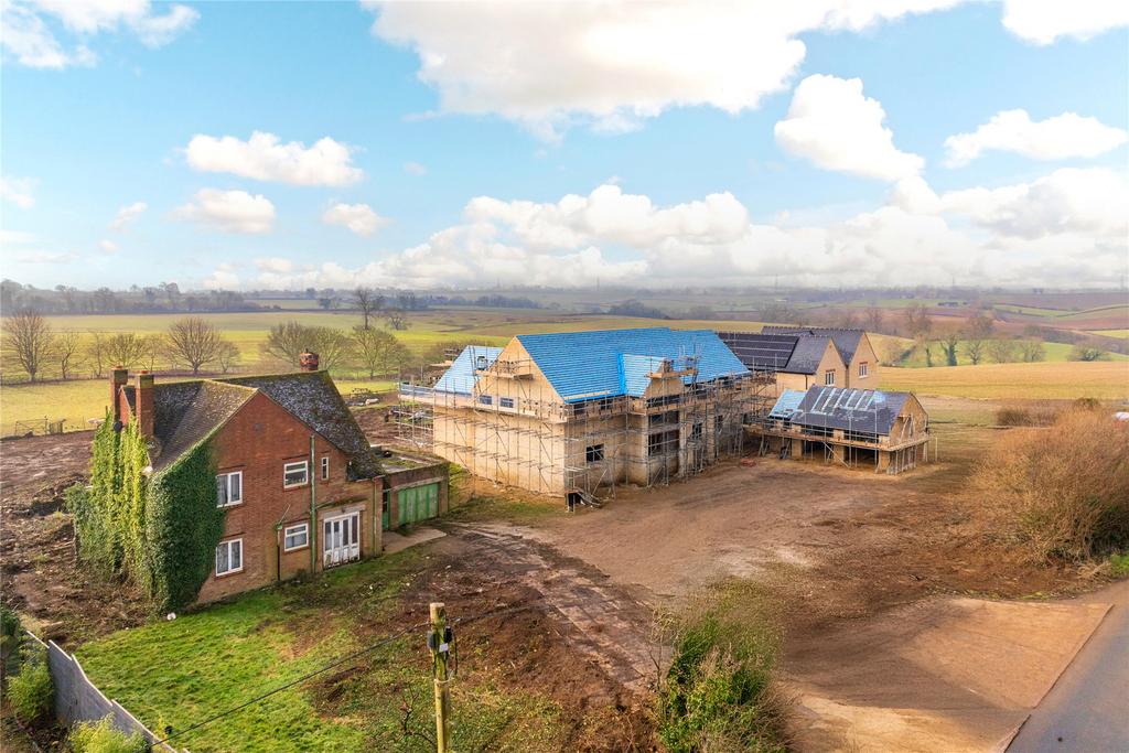 Bugbrooke Road, Gayton... 4 bed detached house for sale - £1,450,000