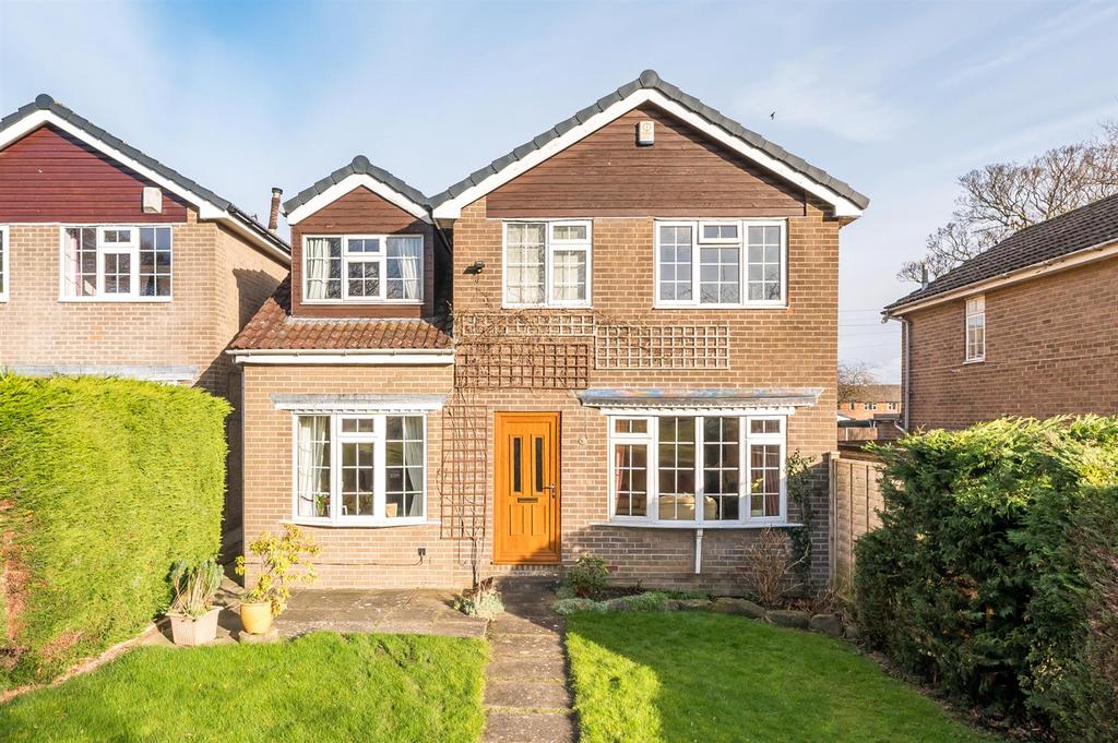 Throstle Nest Close, Otley LS21 4 bed detached house for sale - £425,000