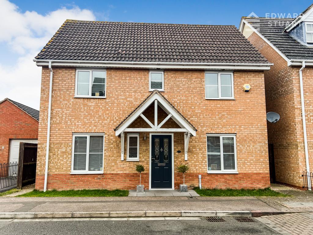 Peterborough PE2 4 bed detached house for sale - £400,000