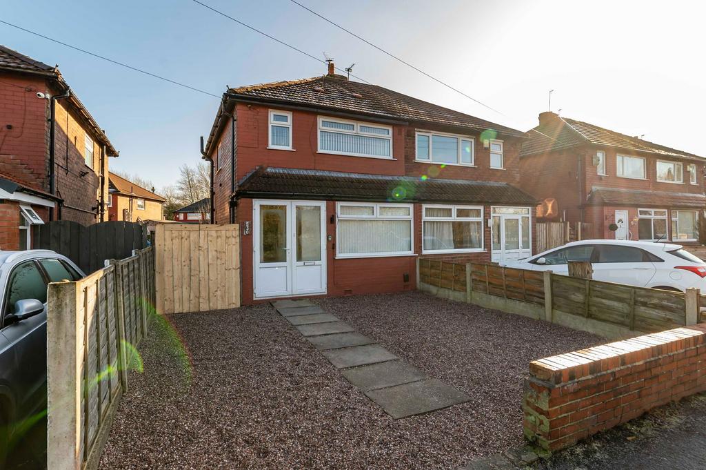 Nelstrop Road North, Manchester M19 2 bed semi-detached house - £200,000