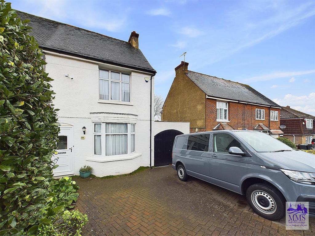 Forge Lane, Higham, Rochester 3 bed semi-detached house for sale - £425,000