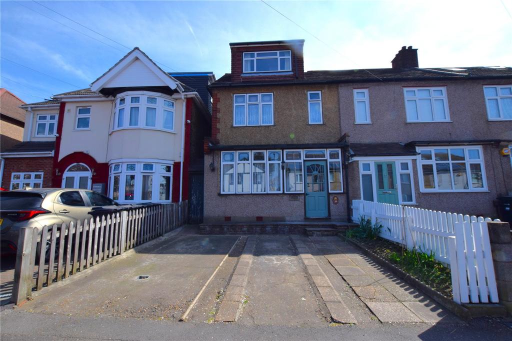 Grove Road, Chadwell Heath, Romford, RM6 4 bed end of terrace house - £ ...