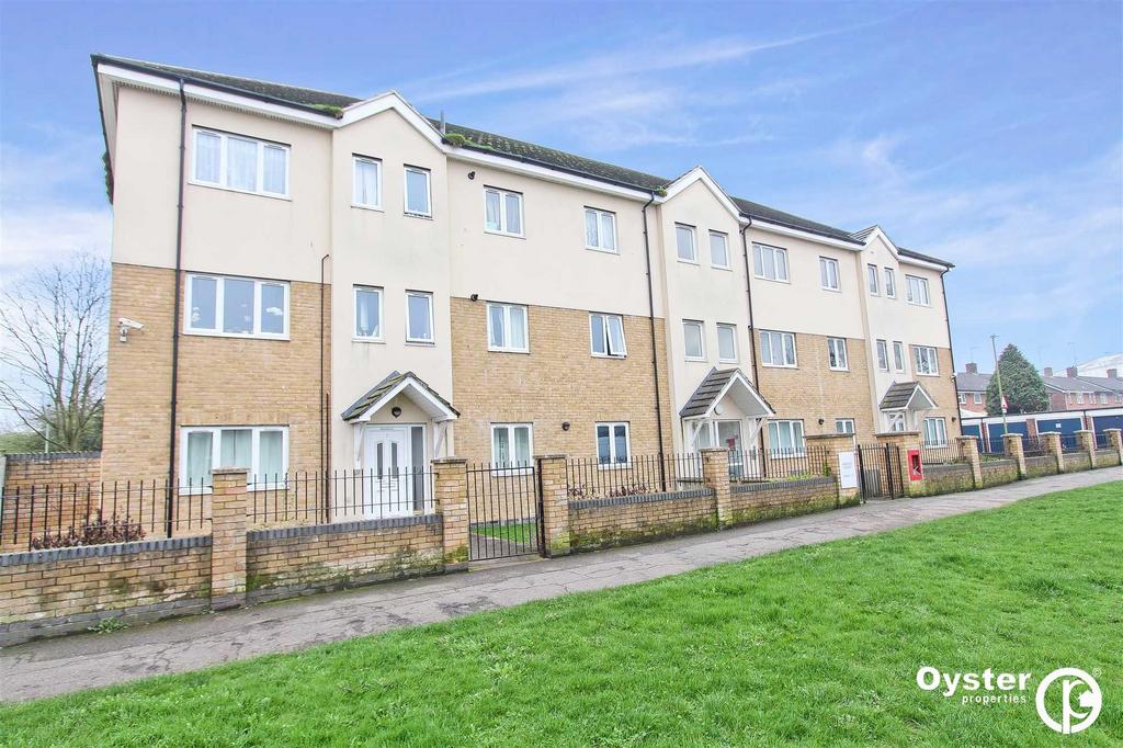 York Way, Watford, WD25 2 bed apartment - £1,500 pcm (£346 pw)
