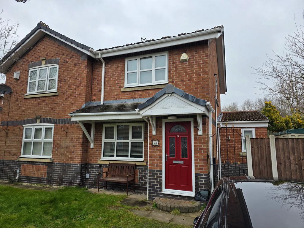 Liverpool L12 2 bed semi-detached house - £950 pcm (£219 pw)