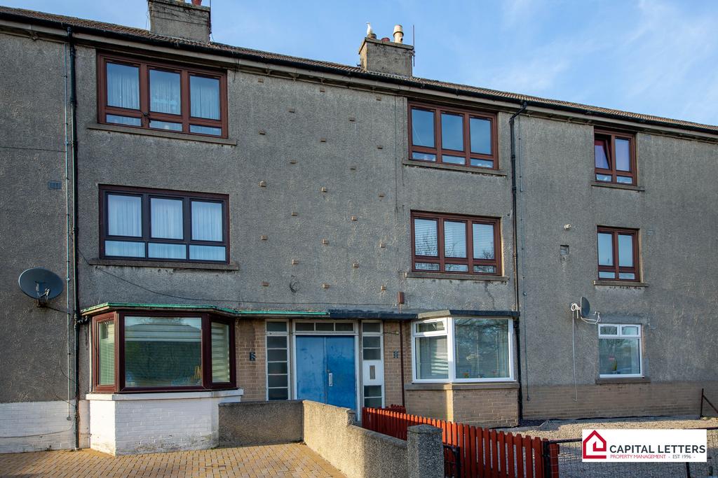 Mastrick Road, Aberdeen AB16 2 bed flat to rent - £700 pcm (£162 pw)