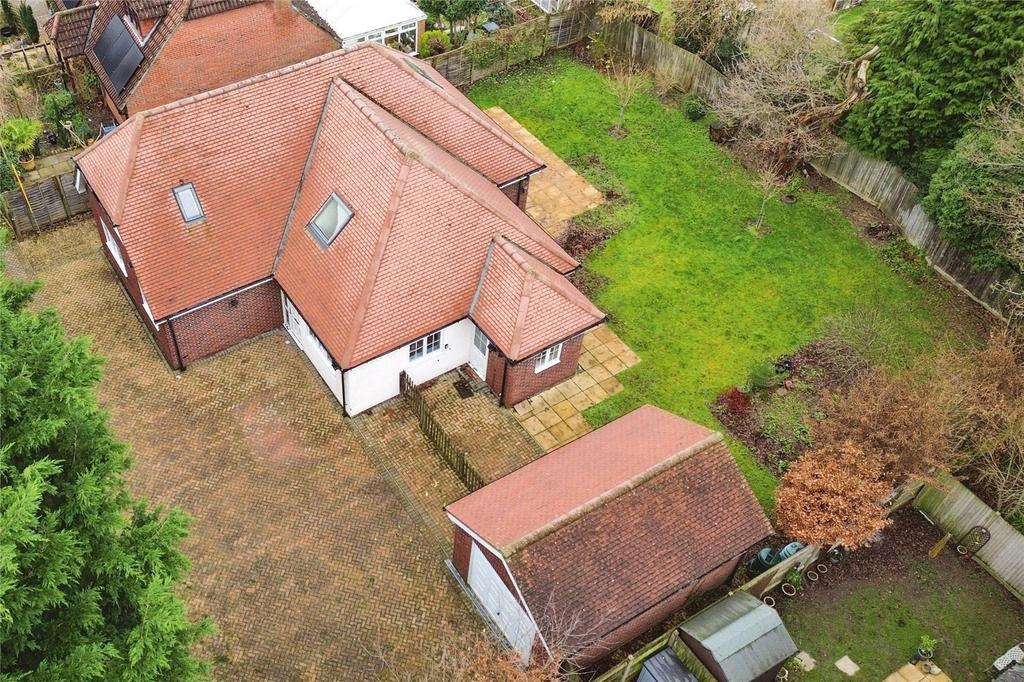 Heath End Road, Baughurst, Tadley... 4 bed detached house for sale - £ ...