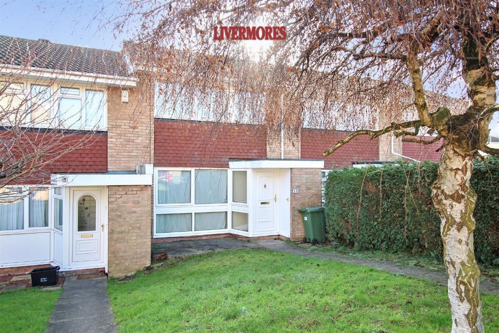 Renshaw Close, Belvedere, Kent 3 bed terraced house - £1,750 pcm (£404 pw)