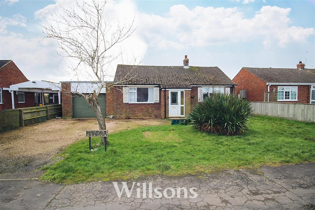 Tooley Lane, Wrangle, Boston 2 bed detached bungalow - £155,000