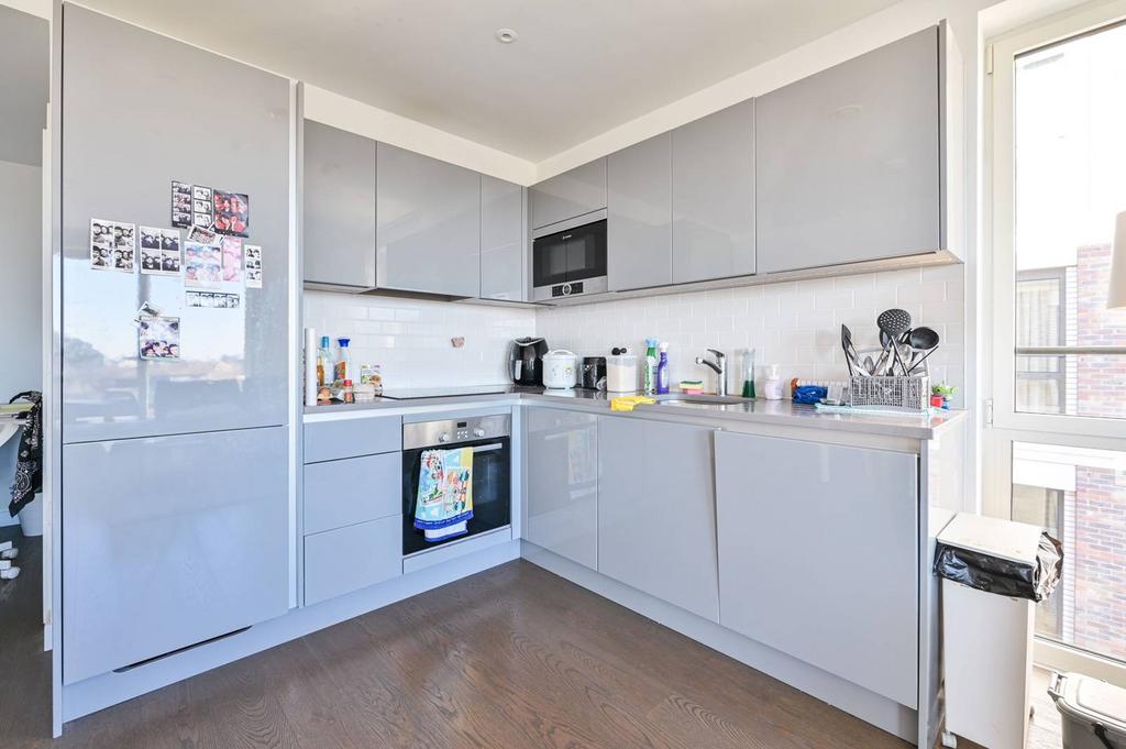 Wansey Street, Elephant and Castle... 1 bed flat to rent - £2,150 pcm ...