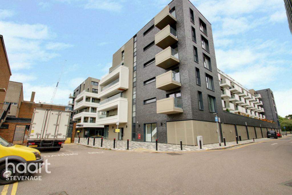 Park Place, Stevenage 1 bed apartment - £190,000
