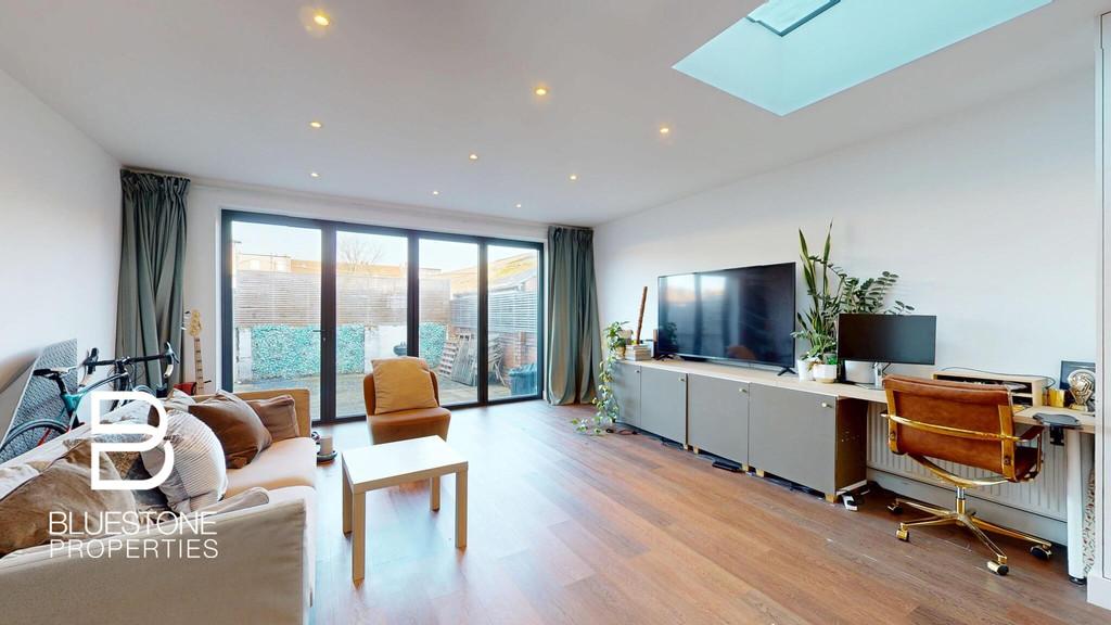 Undine Street, London 4 bed semi-detached house to rent - £3,675 pcm (£ ...