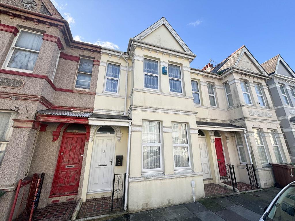 Eton Avenue, Plymouth PL1 3 bed terraced house for sale - £220,000
