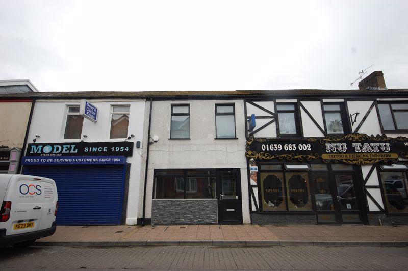 Windsor Road, Neath, SA11 1NG Property to rent - £800 pcm (£185 pw)