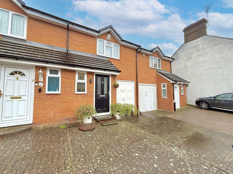 Waterlow Road, Dunstable 3 bed terraced house for sale - £350,000