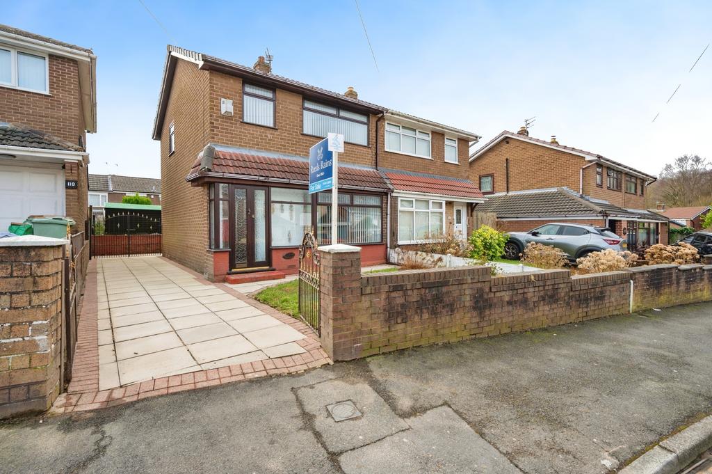 Hinckley Road, Merseyside WA11 3 bed semi-detached house - £135,000