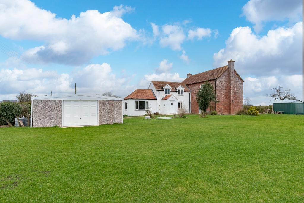 Fenside, Sibsey, Boston, PE22 4 bed detached house for sale - £595,000