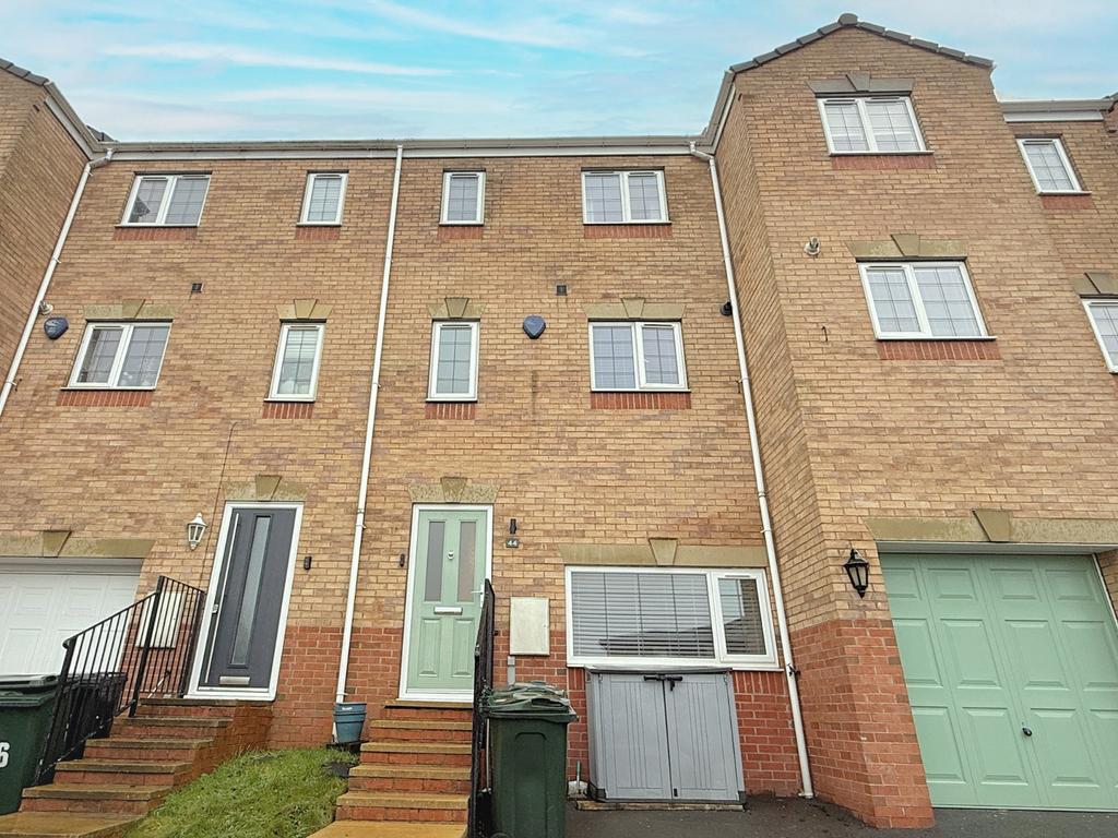 Western Way, Buttershaw, Bradford, BD6 5 bed townhouse for sale - £250,000