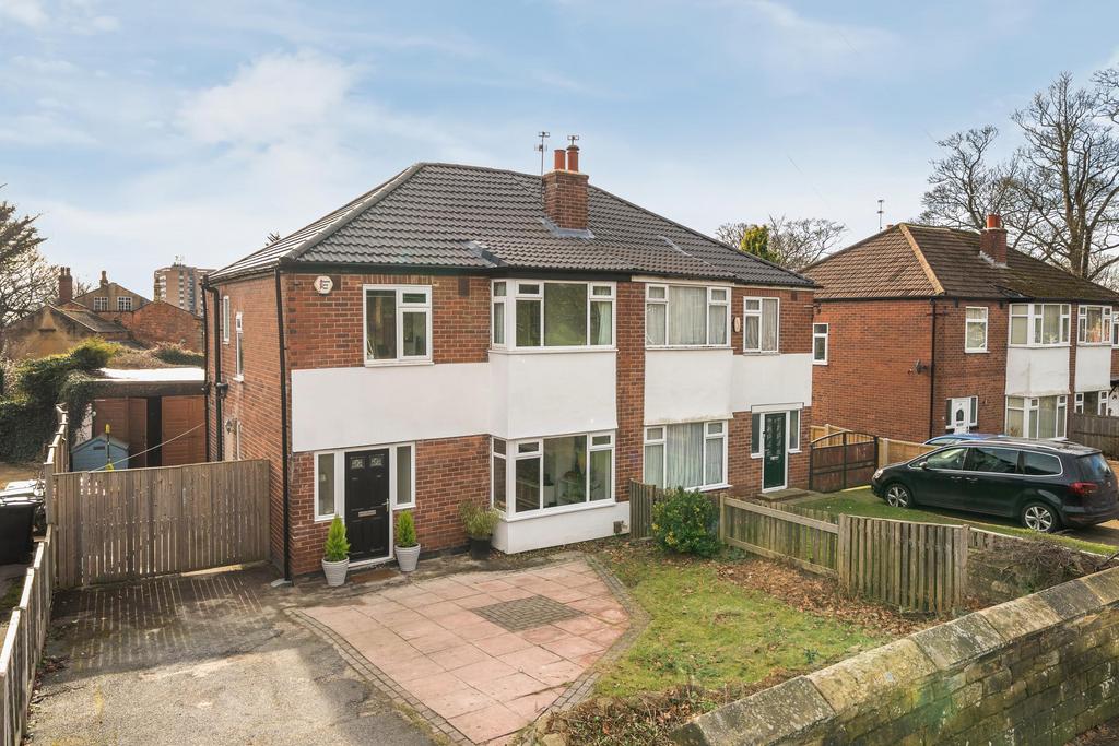 Stainbeck Lane, Leeds LS7 3 bed semi-detached house for sale - £400,000