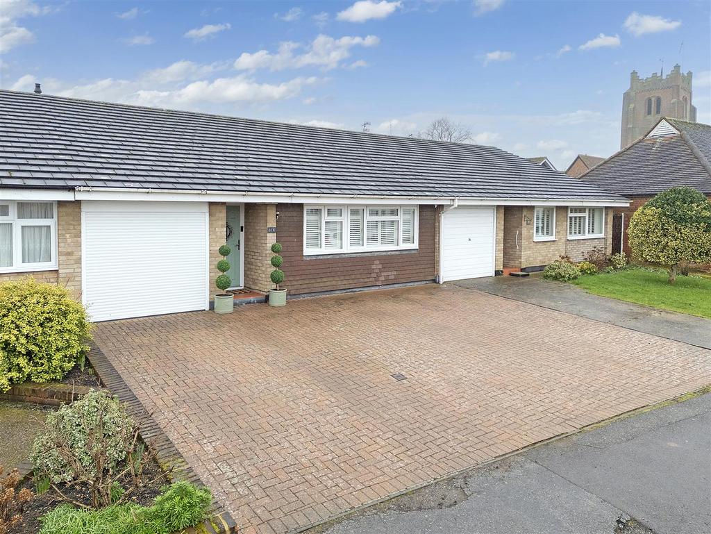 Stock Lane, Ingatestone 2 bed semi-detached bungalow for sale - £550,000