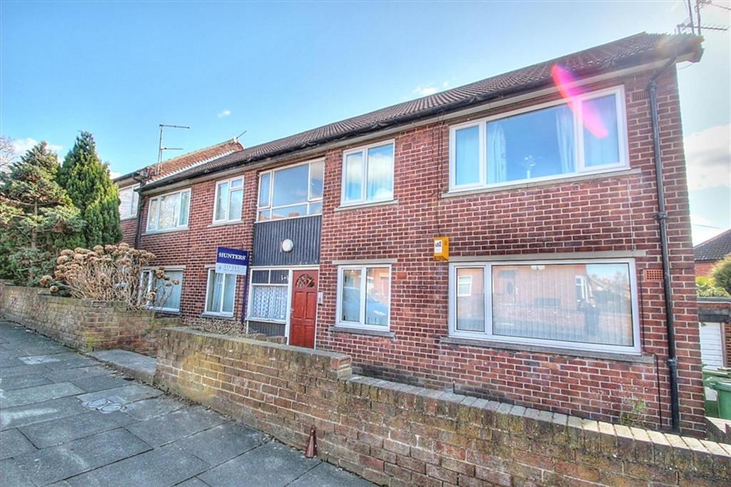 Maple Grove, Gateshead NE8 1 bed flat - £525 pcm (£121 pw)