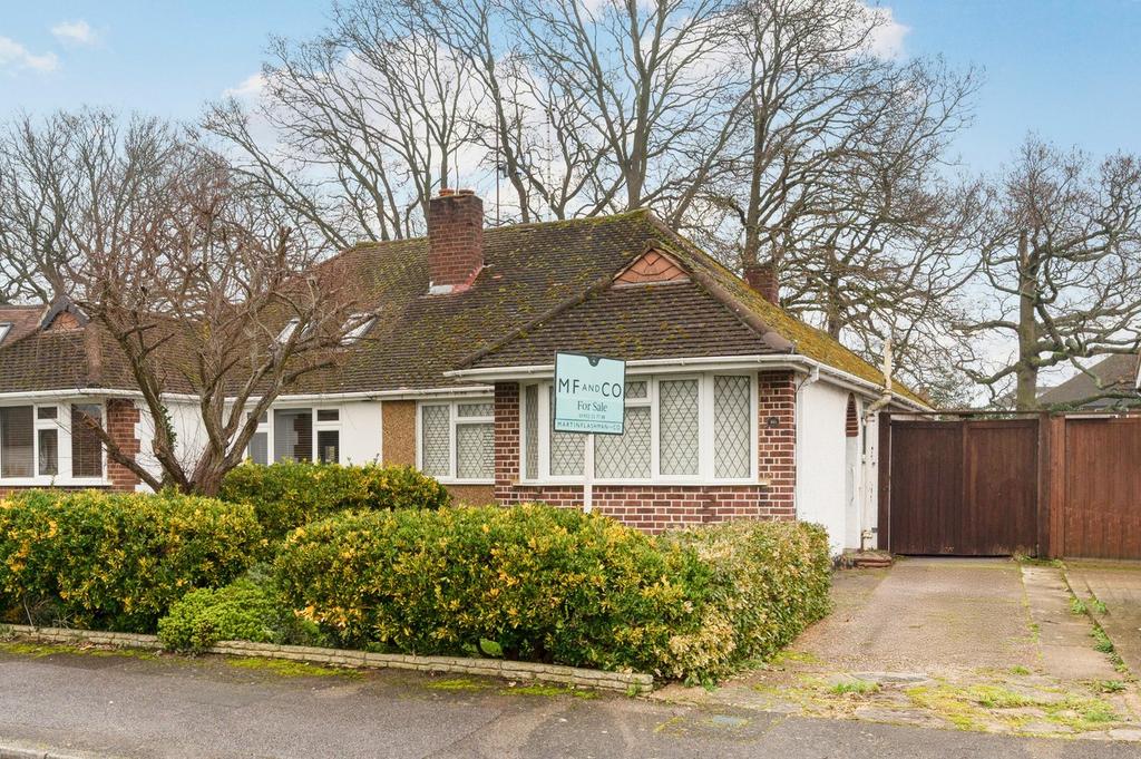 King George Avenue, Walton-on-Thames... 2 bed semi-detached bungalow ...