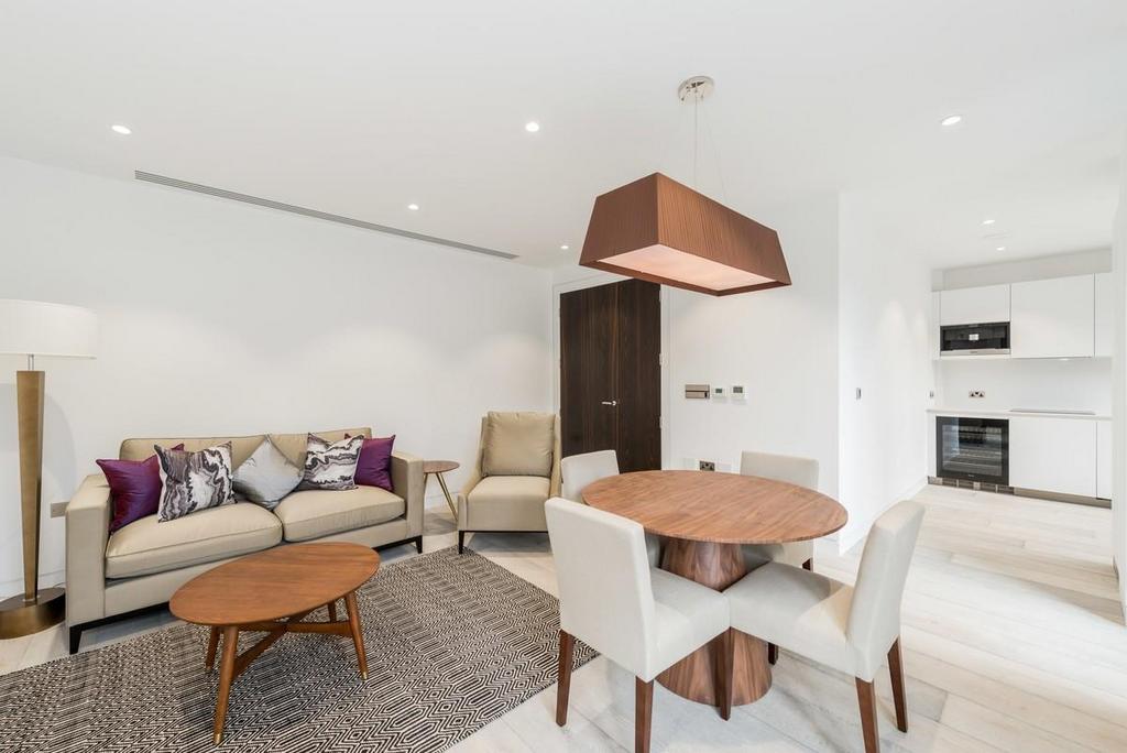 Bennet Street, St James's, London, SW1A 1 bed flat - £4,875 pcm (£1,125 pw)