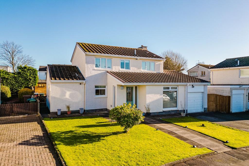 Souter Drive, Kilmarnock, KA3 4 bed detached villa - £240,000
