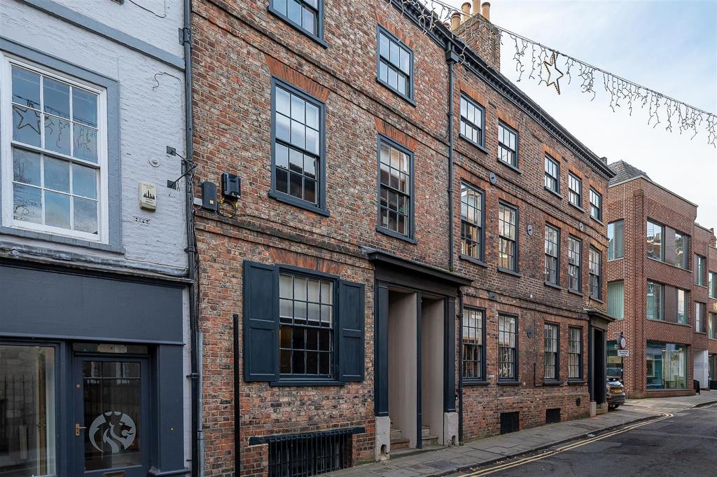 Castlegate, York, YO1 9RP 4 bed townhouse for sale - £875,000