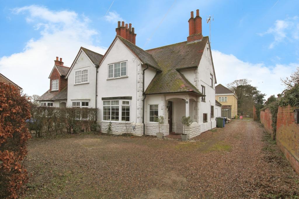 Main Street, Wawne, Hull, HU7 5XH 3 bed semi-detached house for sale ...