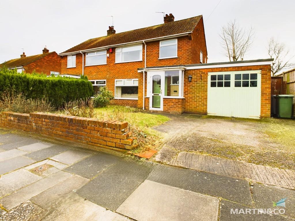 Mount Drive, Wirral CH63 3 bed semi-detached house for sale - £250,000