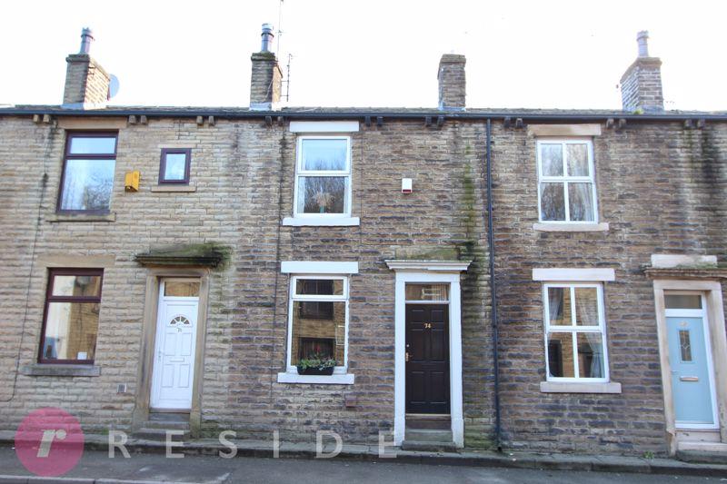 Huddersfield Road, Rochdale OL16 2 bed terraced house - £195,000