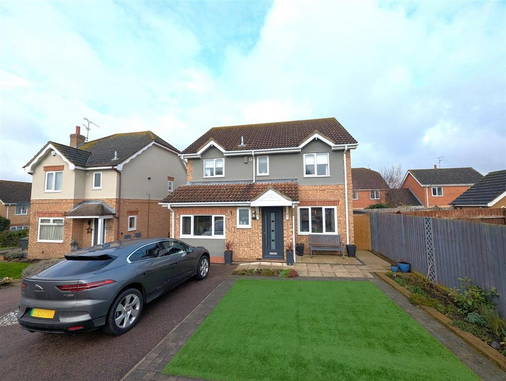 Hempland Close, Corby NN18 4 bed detached house for sale - £375,000