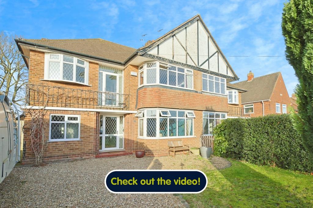 Carr Lane, Willerby, Hull, HU10 6JT 5 bed semi-detached house for sale ...