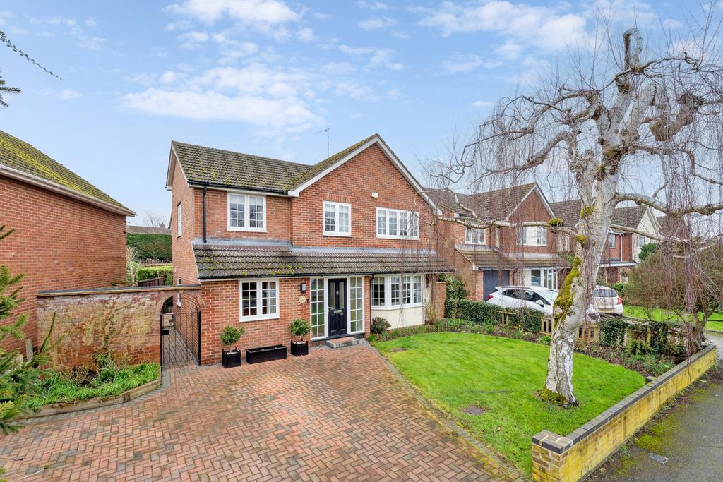 Brookmead Drive, Wallingford, OX10 4 bed detached house for sale - £750,000