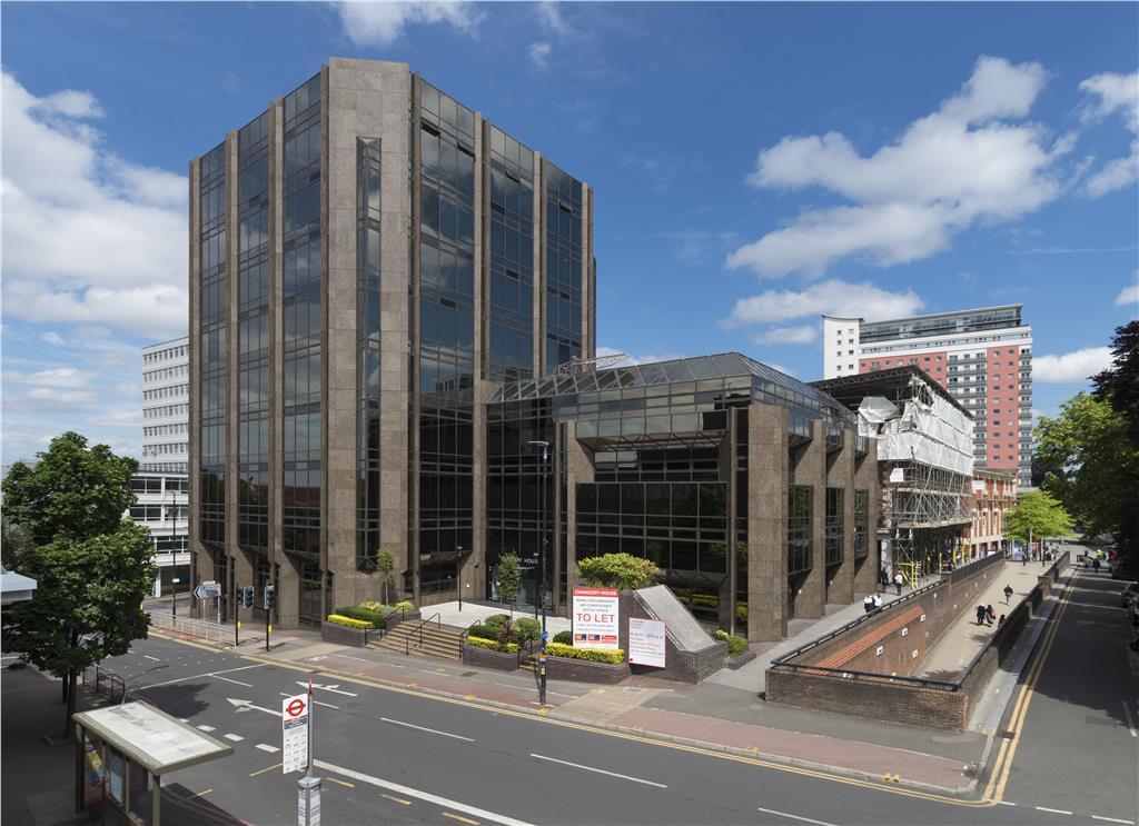 St Nicholas Way, Sutton SM1 Office to rent - £1,794 pcm (£414 pw)