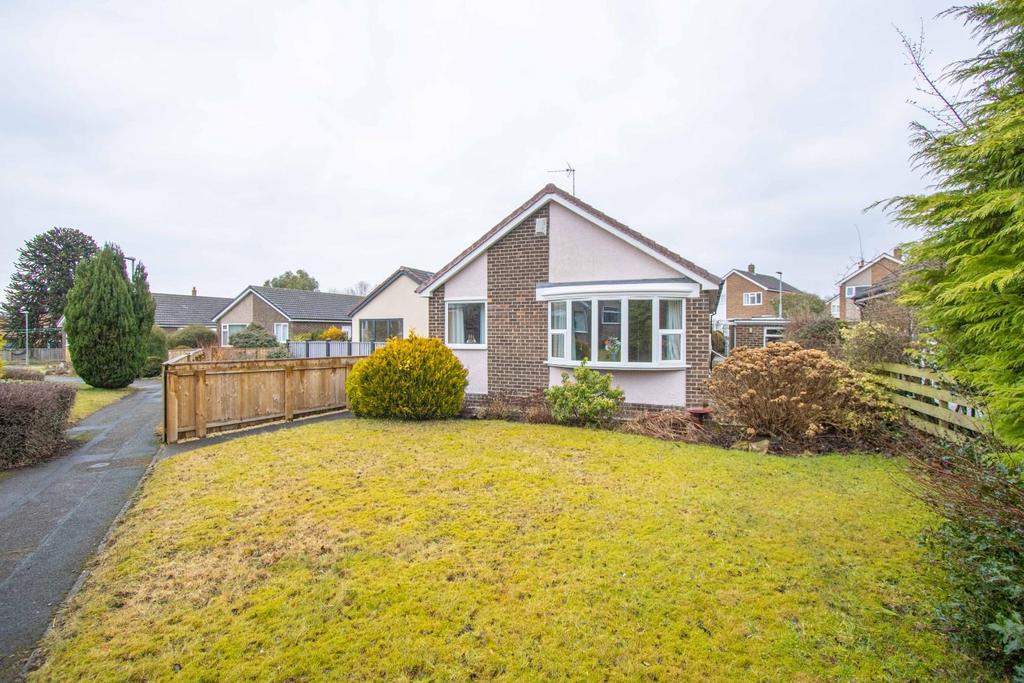 Beal Walk, High Shincliffe, Durham 3 bed detached bungalow for sale - £ ...