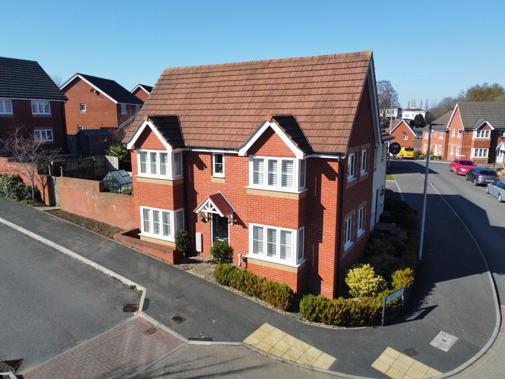 Pavey Run, Ottery St Mary 3 bed semi-detached house - £365,000