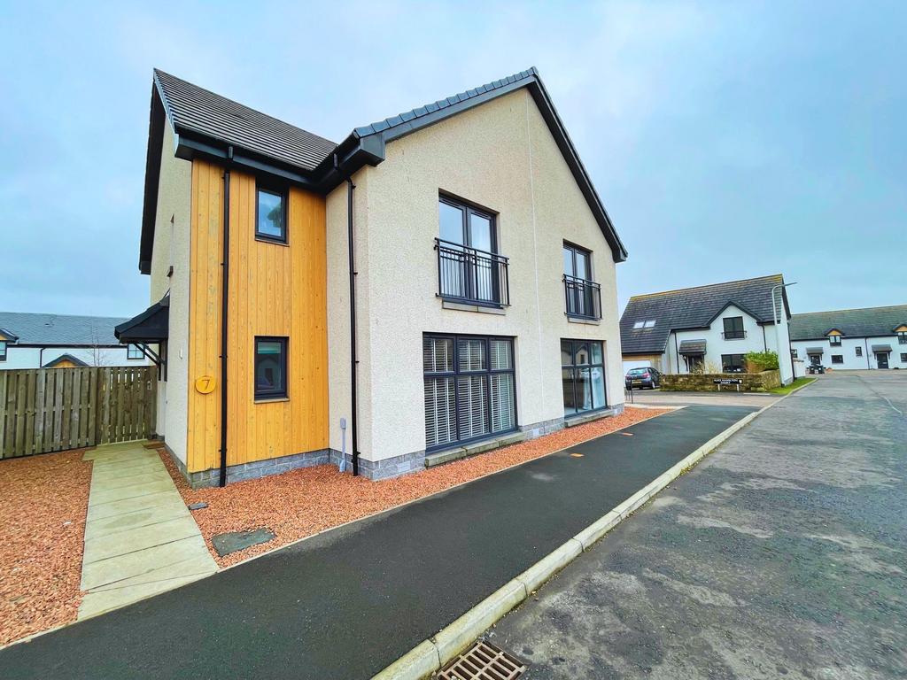 Alice Hamilton Way, West Linton, EH46 3 bed semi-detached house for ...