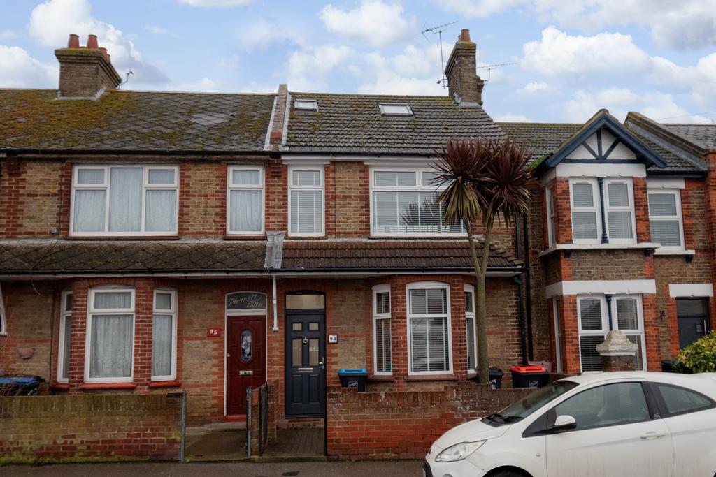 Newington Road, Ramsgate, CT12 4 bed terraced house for sale - £325,000