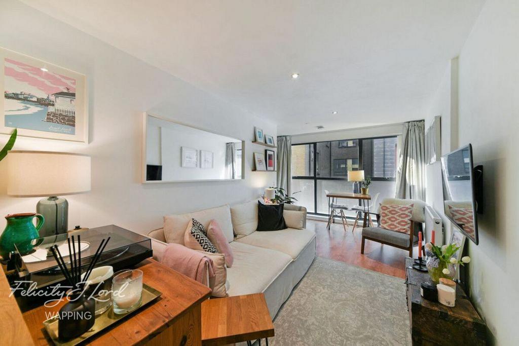 Johnny Andrews House, Boulcott... 1 bed flat for sale - £300,000