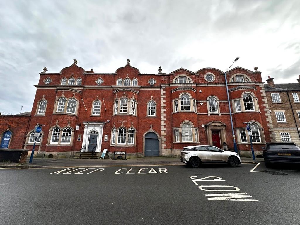 6-7 Lower High Street, Stourbridge... Serviced office - £480 pcm (£111 pw)