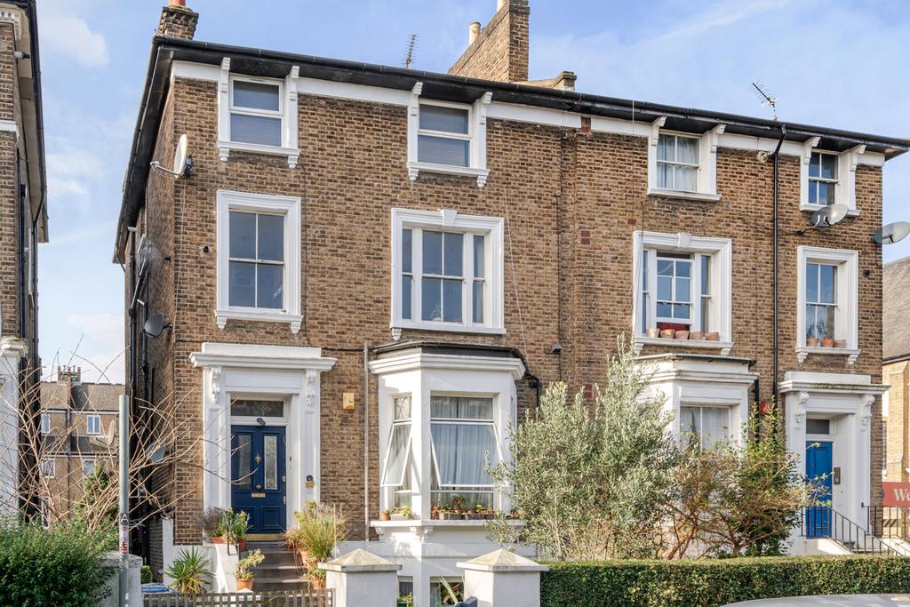 Windsor Road, London 1 bed apartment for sale - £450,000